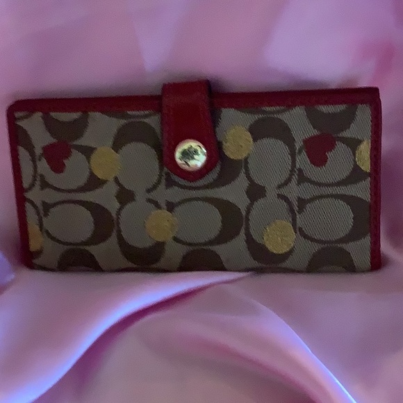 Coach | Bags | Euc Coach Wallet Hearts And Polka Dots | Poshmark
